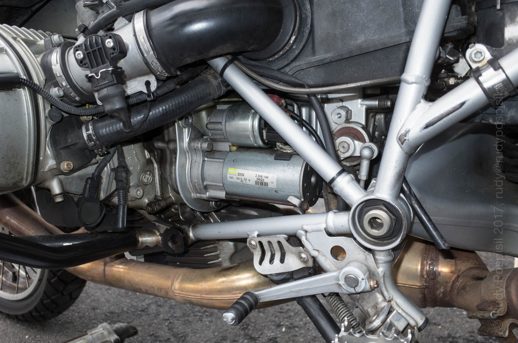 Replacing the Starter Motor On My 2005 BMW R1200GS Motorcycle – Rudy ...